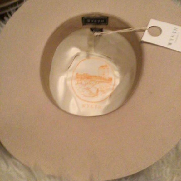 Wyeth by Todd Magill | Accessories | New Rare Wyeth Crystal Rancher ...